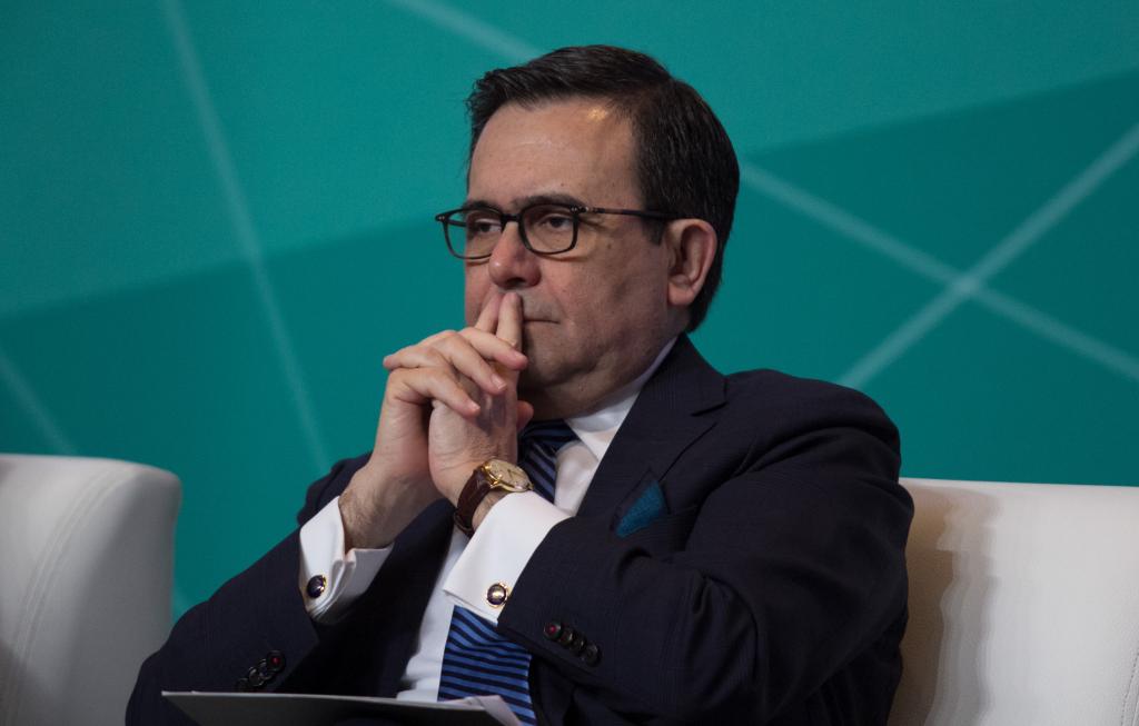 Vinculan A Proceso Al Ex Secretario De Economía Ildefonso Guajardo