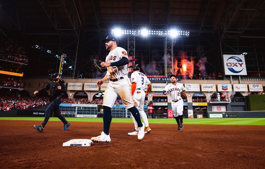 Astros gana primer juego a Yanquis de NY | Notisistema