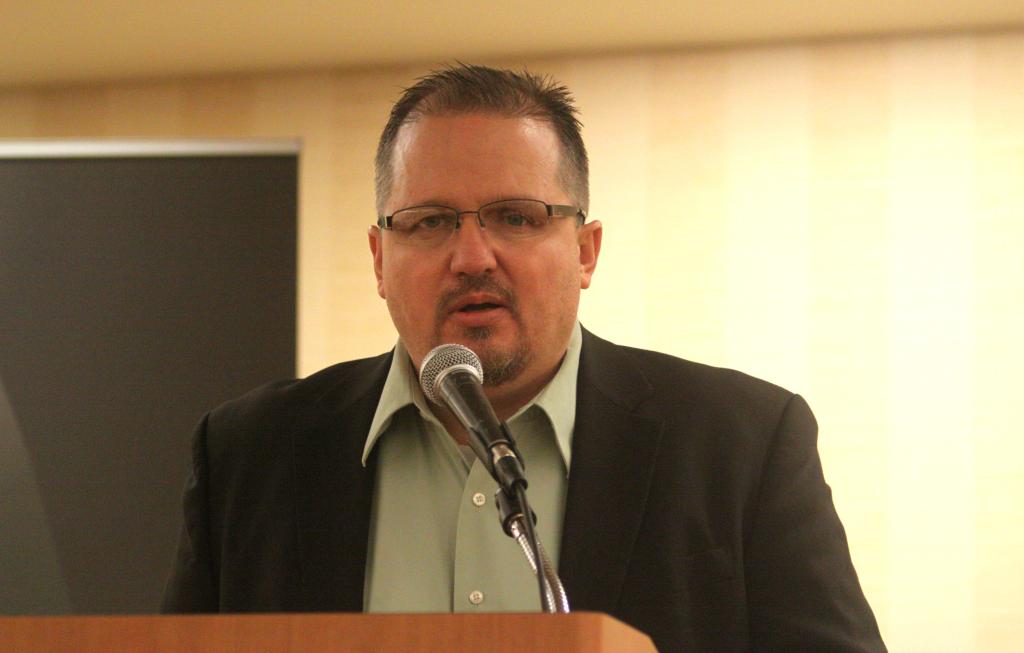 Stewart Rhodes, líder de Oath Keepers, condenado por asalto al ...