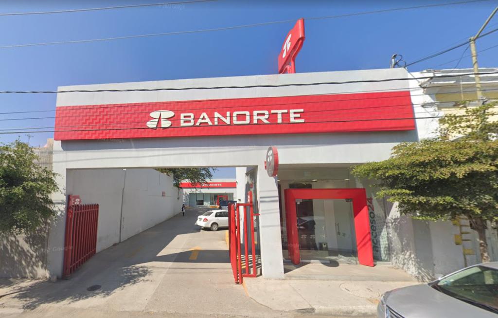 Roban 3.5 mdp de sucursal bancaria en Ameca | Notisistema