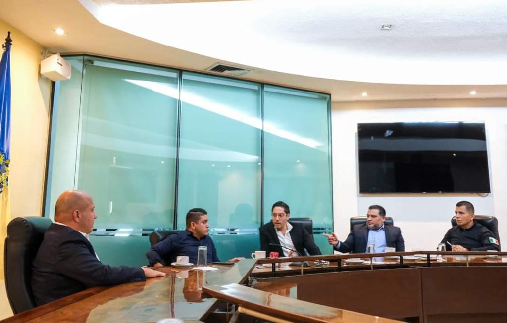 Pide Gobernador que Gobierno Federal investigue desaparición de jóvenes en Lagos de Moreno ...