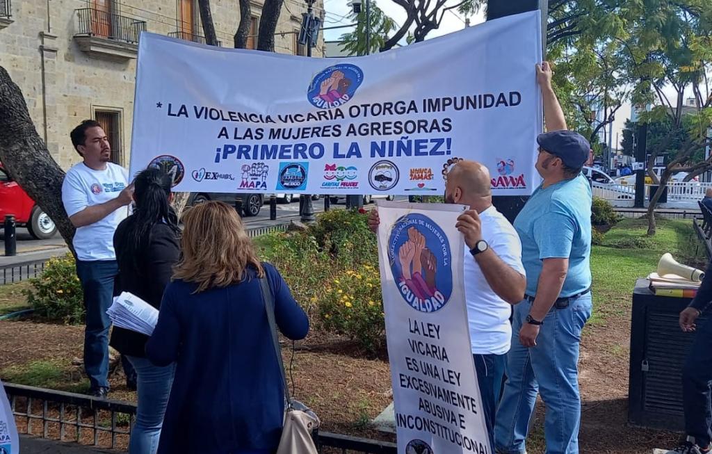 Piden cambios a Ley contra la Violencia Vicaria por no ser igualitaria | Notisistema
