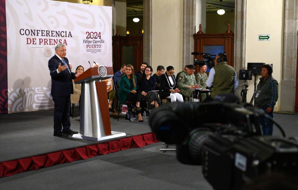 AMLO reconoce aportación del PRD a la democracia | Notisistema