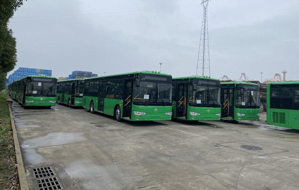 Llegan 52 unidades para las rutas alimentadoras de la Línea-4 | Notisistema