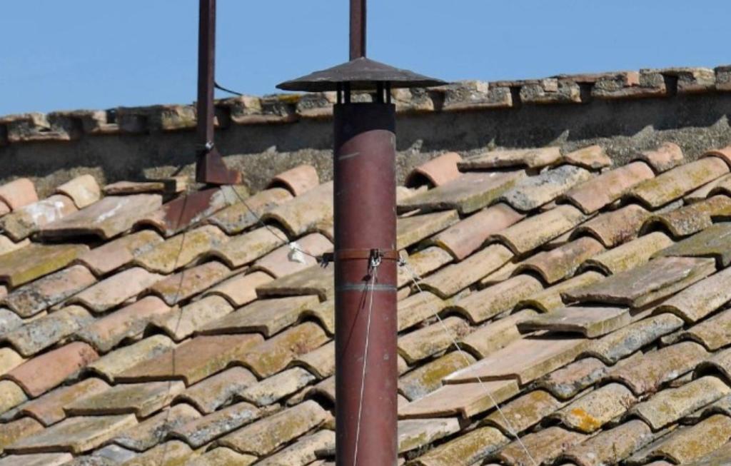 Este miércoles saldrá la primera fumata del cónclave | Notisistema