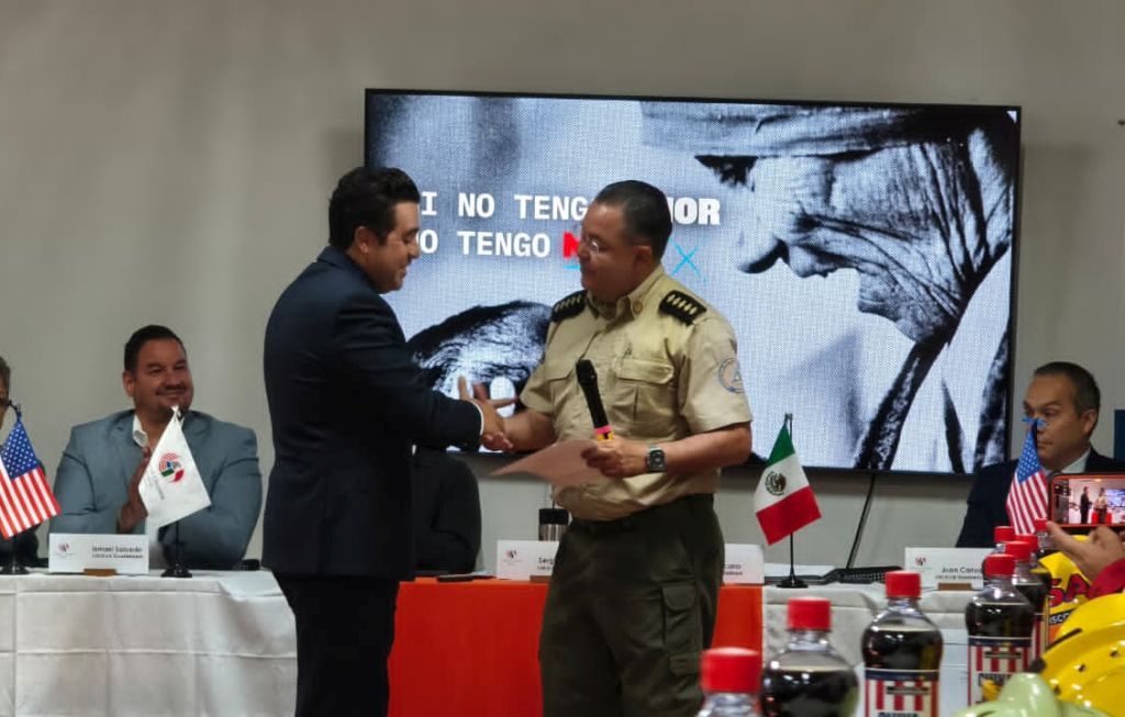 Reconocen a rescatistas jaliscienses por misión en Sinaloa | Notisistema