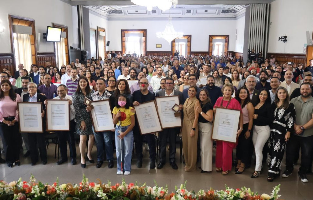 Reconocen labor de seis organizaciones civiles con el Mérito Fray ...